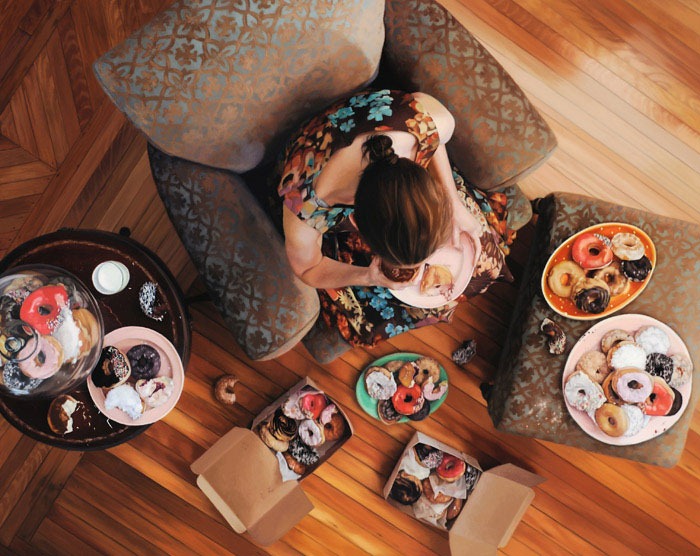 Unbelievable Paintings by Lee Price | Amusing Planet